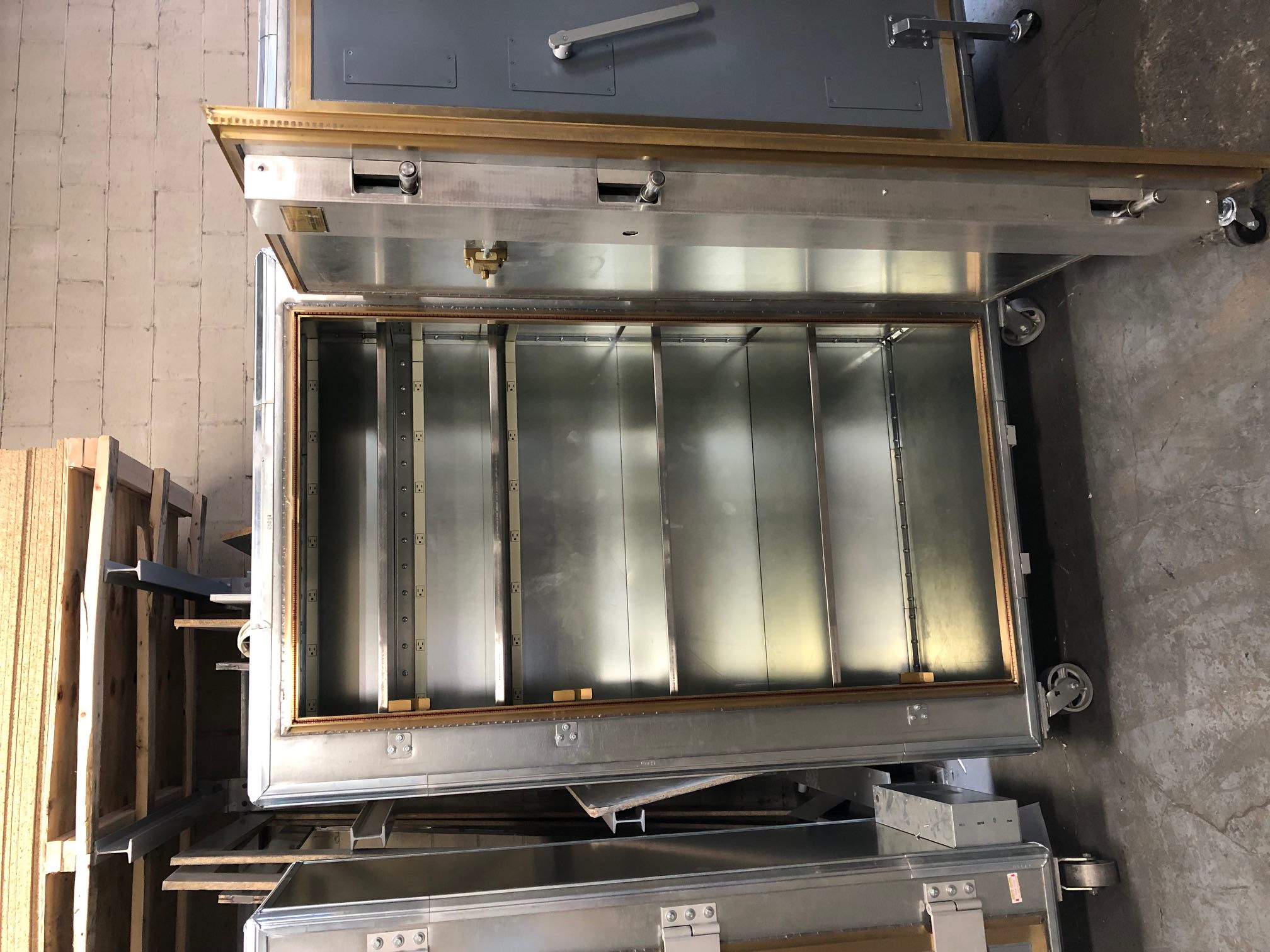 USC | Modular RF Shielded Cabinets and Enclosures